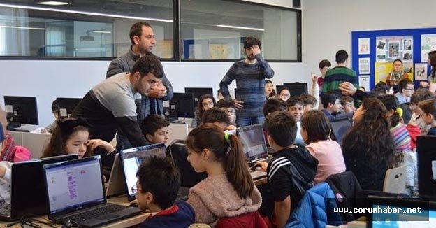 Sungurlu’da çocuklar için yazılım eğitimi tanıtıldı - Çorum Haber Gazetesi Sungurlu’da çocuklar için yazılım eğitimi tanıtıldı - Çorum Haber Gazetesi