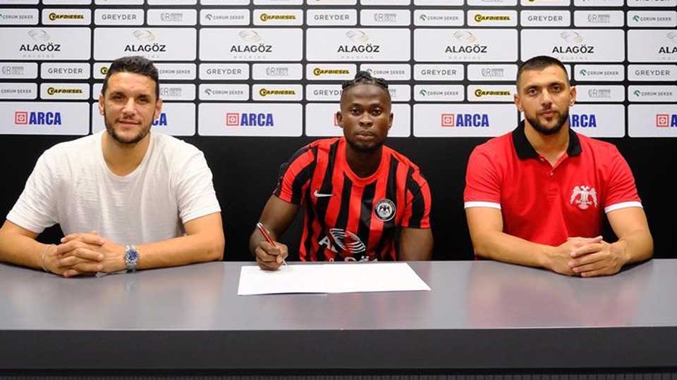 Ologo imzaladı - Çorum Haber Gazetesi