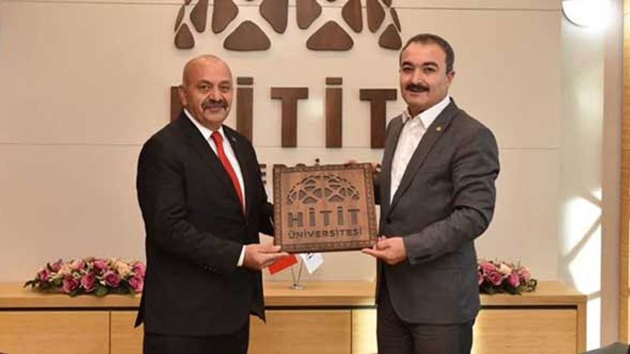 İsbir’den Rektör Öztürk’e ziyaret - Çorum Haber Gazetesi